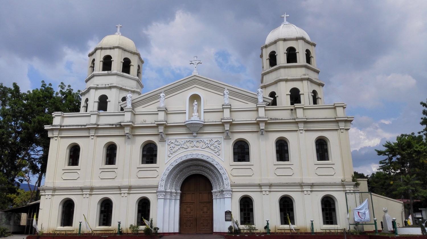 7 Best Churches in Batangas for Visita Iglesia That Are Accessible via ...